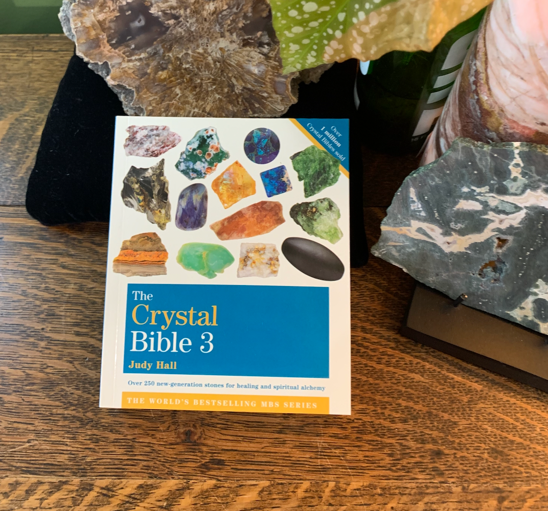 The Crystal Bible Vol. 3 – Hidden Gem